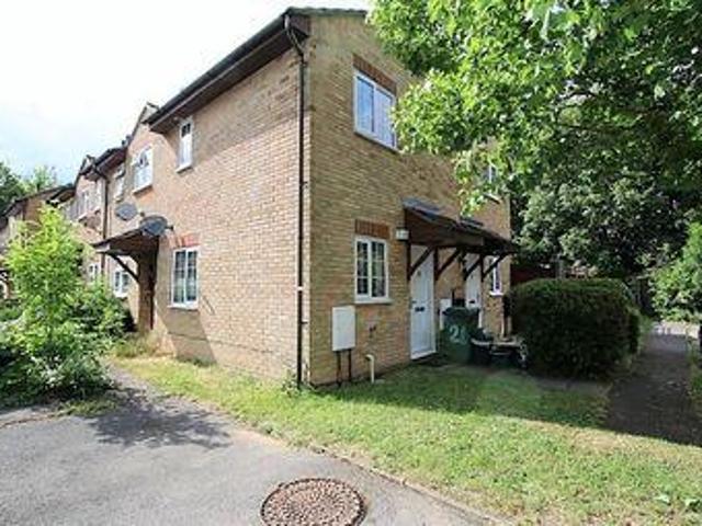 1 Bedrooms for sale in Vivaldi Close, Basingstoke RG22