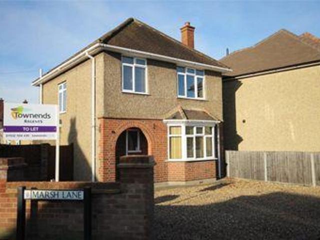 1 Bedrooms Parking/garage for rent in Marsh Lane, Addlestone, Surrey KT15