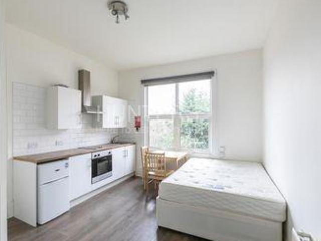 1 Bedrooms Studio for rent in Teignmouth Road, London NW2