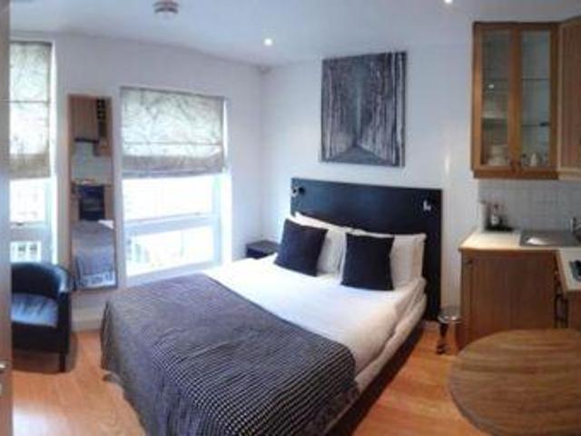 1 Bedrooms Studio for rent in Cartwright Gardens, London WC1H