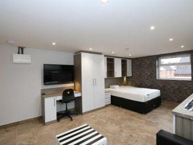 1 Bedrooms Studio for rent in Gulson Road, Coventry CV1