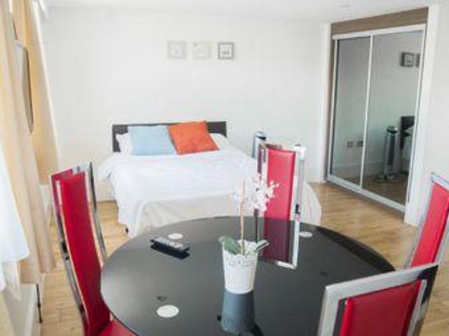 1 Bedrooms Studio for rent in Park Road, Regents Park, London NW1