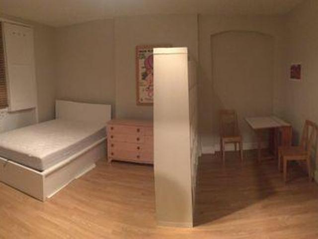 1 Bedrooms Studio for rent in Pembridge Villas, Notting Hill W11