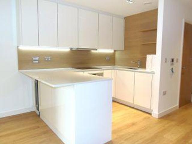 1 Bedrooms Studio for rent in Rivulet Apartments, Devan Grove, London N4