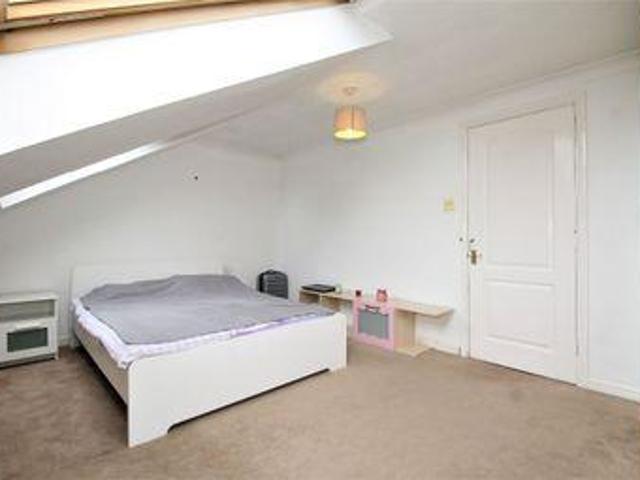 1 Bedrooms Studio for rent in Schooner Close, London E14
