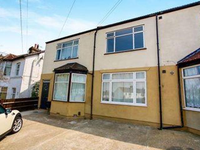1 Bedrooms Studio for rent in St. Augustines Road, Belvedere DA17