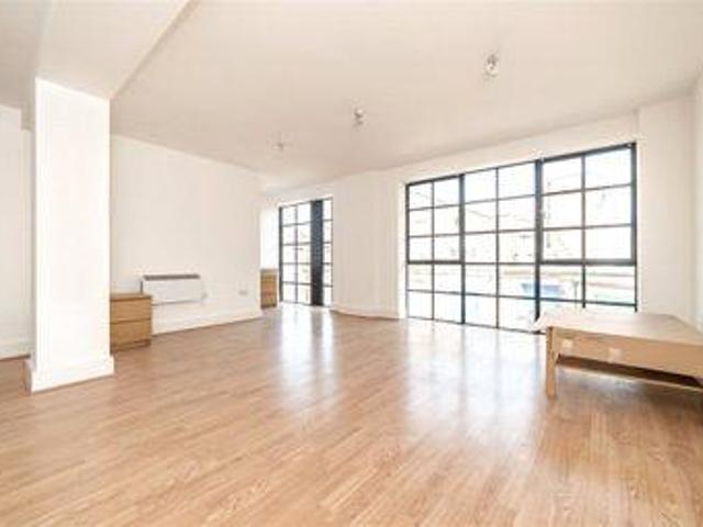 1 Bedrooms Studio for rent in Stewart´s Place, London SW2