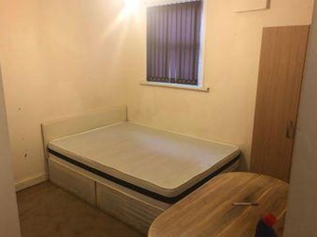 1 Bedrooms Semi detached house for rent in Cromwell Road, Luton LU3