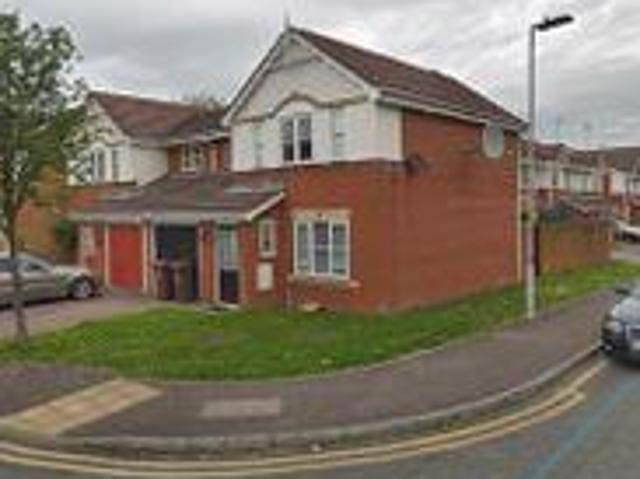 1 Bedrooms Semi detached house for rent in Odell Close, Barking IG11