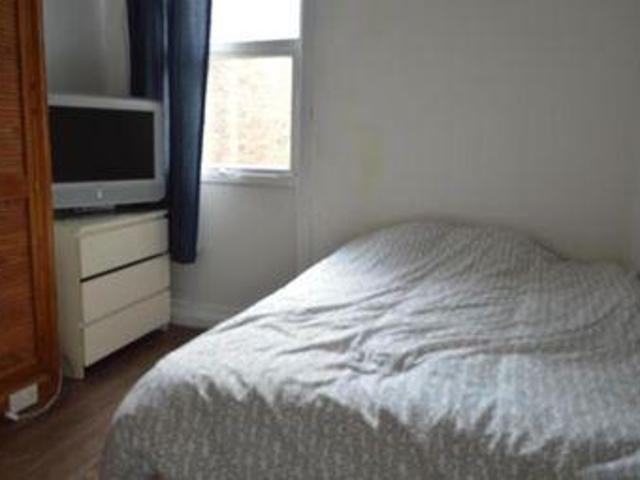 1 Bedrooms Semi detached house for rent in Lambert Road N12, Finchley