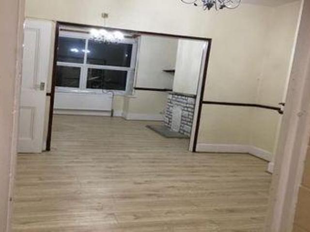 1 Bedrooms Semi detached house for rent in Morland Road, Croydon CR0