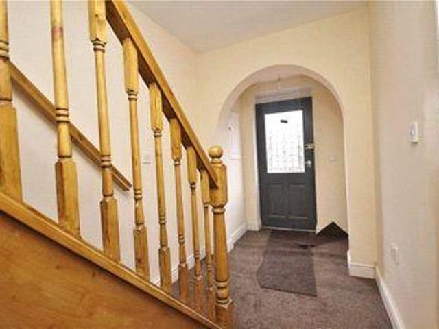 1 Bedrooms Semi detached house for rent in School Lane, Addlestone, Surrey KT15