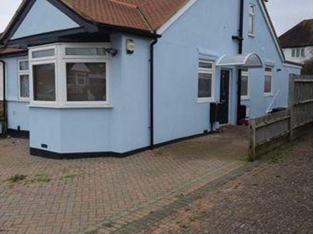 1 Bedrooms Semi detached house for rent in Wyncote Way, South Croydon CR2