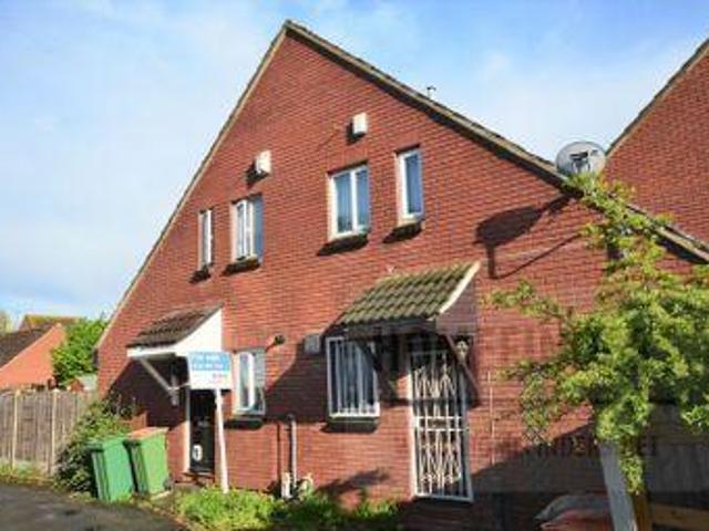 1 Bedrooms Semi detached house for rent in Truesdale Road, Beckton E6