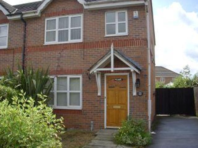 1 Bedrooms Semi detached house for rent in Victoria Avenue East, Manchester M9