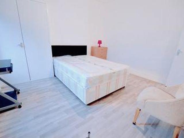 1 Bedrooms Terraced house for rent in Myddleton Road, London N22