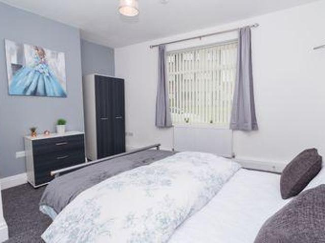 1 Bedrooms Terraced house for rent in Mossfield Road, Swinton, Manchester M27
