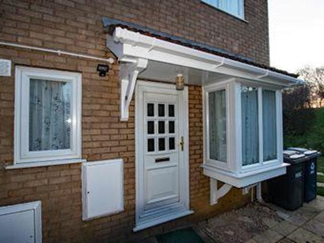 1 Bedrooms Terraced house for rent in Alder Close, St Neots PE19