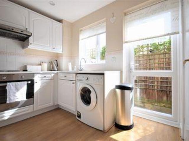 1 Bedrooms Terraced house for rent in Amblecote Meadows, Grove Park SE12