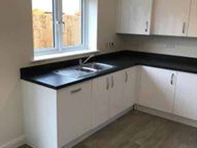 1 Bedrooms Terraced house for rent in Bakery Close, Romford RM6
