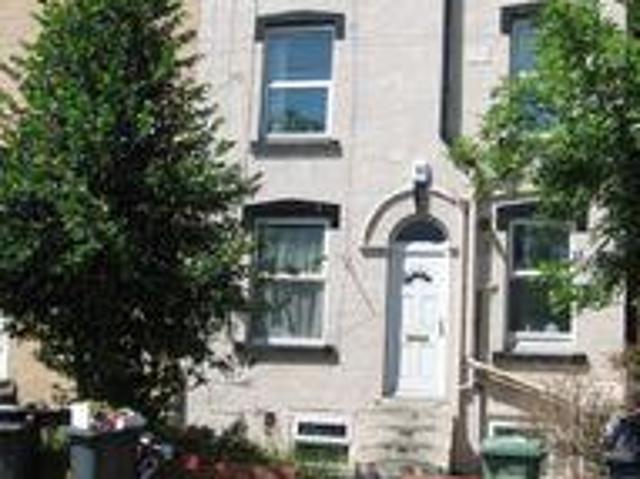 1 Bedrooms Terraced house for rent in Beechwood Terrace, Leeds LS4