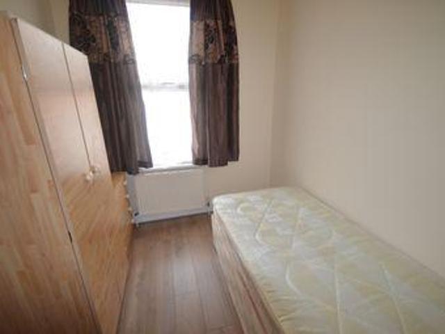 1 Bedrooms Terraced house for rent in Birkbeck Road, London N17