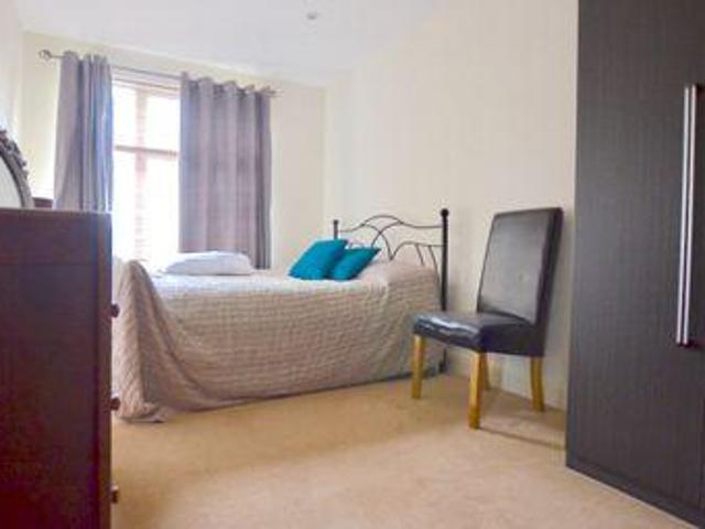 1 Bedrooms Terraced house for rent in Brunswick Avenue, New Southgate N11
