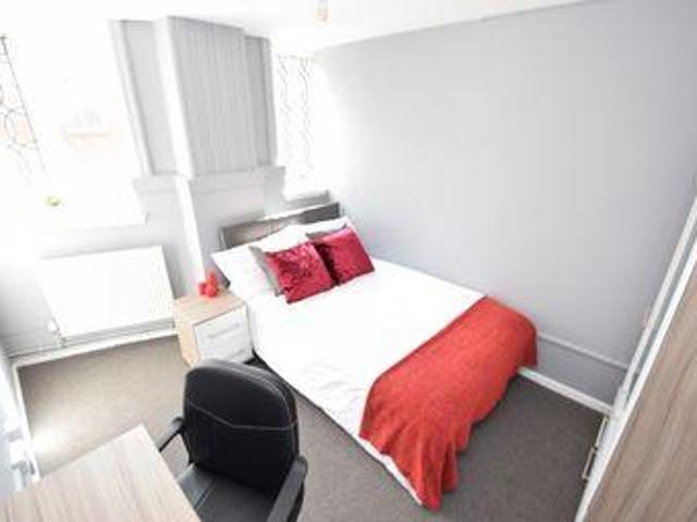 1 Bedrooms Terraced house for rent in Castle Street, Dudley DY1