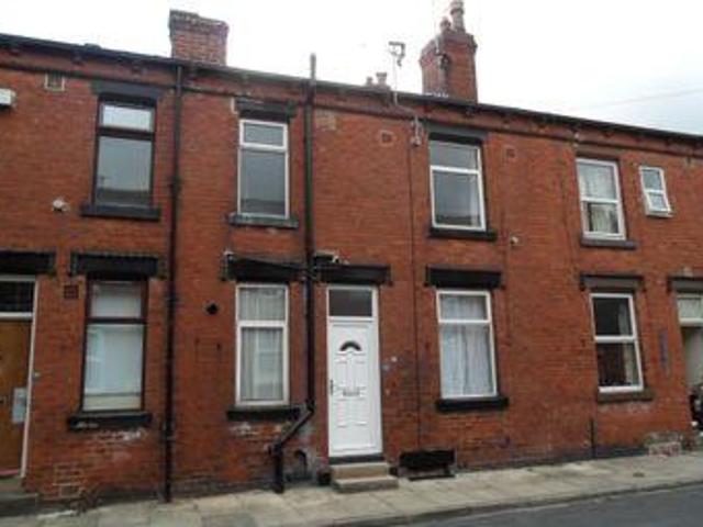 1 Bedrooms Terraced house for rent in Dobson Terrace, Leeds LS11