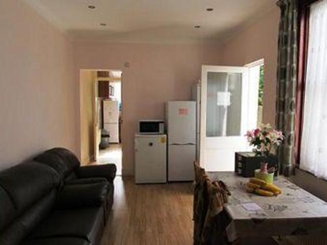 1 Bedrooms Terraced house for rent in Dongola Road, London N17