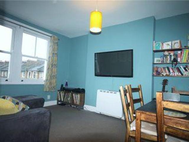 1 Bedrooms Terraced house for rent in Goodwin Road, London W12