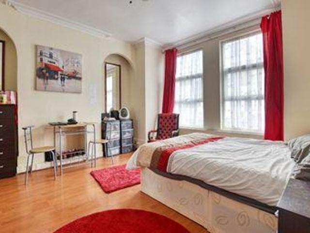 1 Bedrooms Terraced house for rent in St. Elmo Road, Shepherds Bush W12