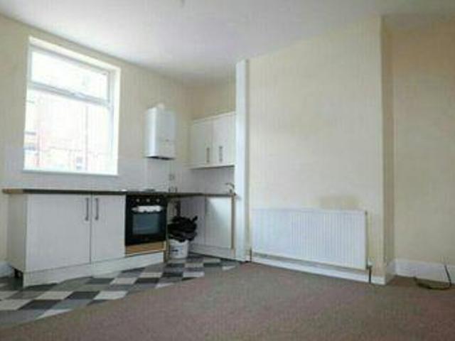 1 Bedrooms Terraced house for rent in Shafton View, Leeds LS11