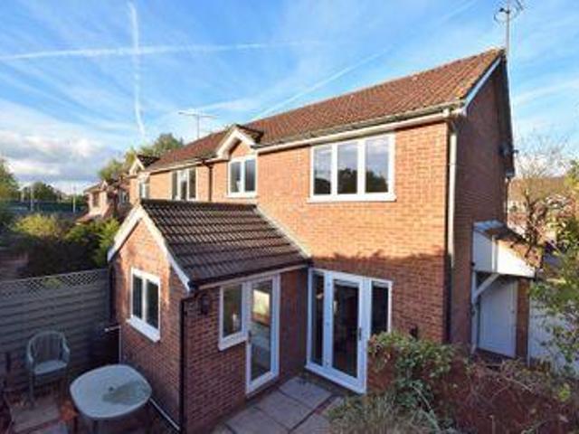1 Bedrooms Terraced house for rent in Southern Way, Farnham GU9