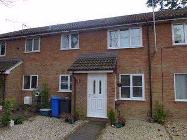 1 Bedrooms Terraced house for rent in The Cedars, Fleet GU51