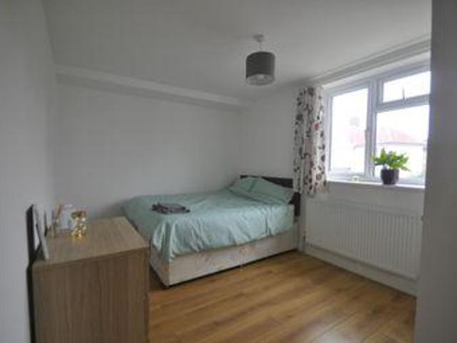 1 Bedrooms Terraced house for rent in Tristram Road, Bromley BR1