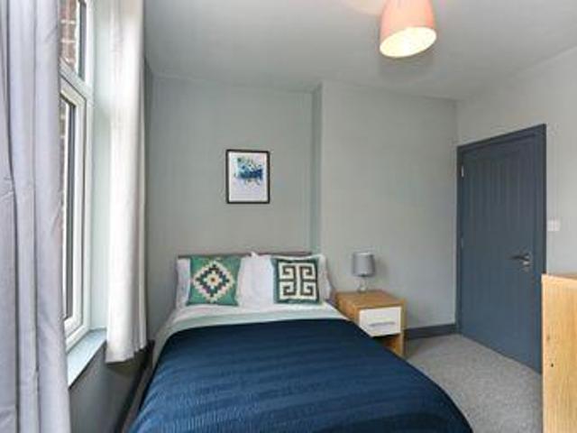 1 Bedrooms Terraced house for rent in Vermont Street, Leeds LS13