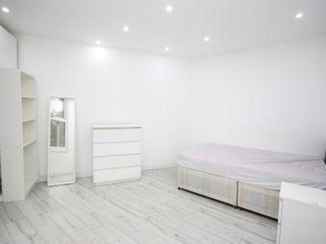 1 Bedrooms Terraced house for rent in Wells House Road, Acton NW10