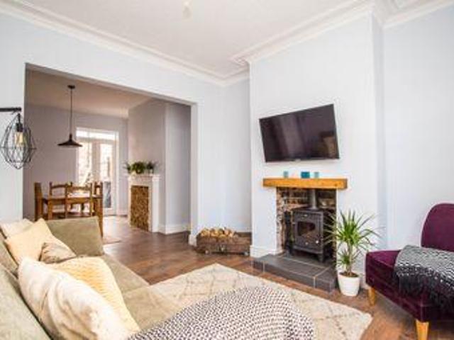 1 Bedrooms Terraced house for sale in Catherine Street, Winton M30