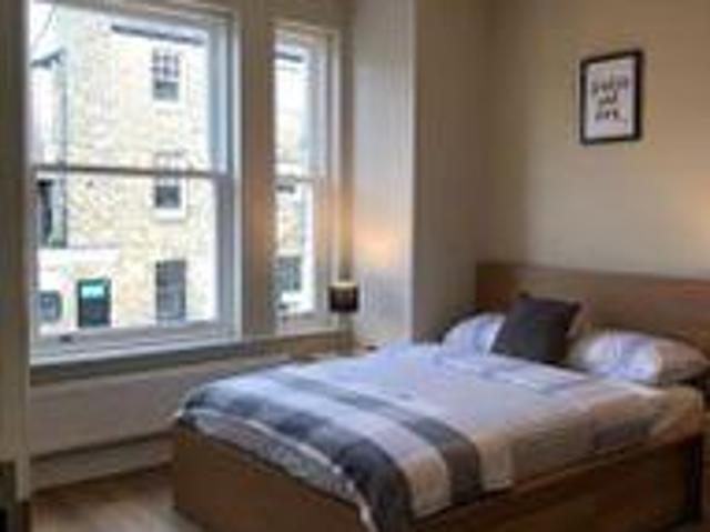 1 Bedrooms Town house for rent in Kingscourt Road, Streatham SW16