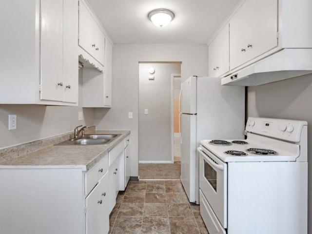 1 & Bedrooms Walking distance to McCarrons Lake! 1 Bedroom Apartment for Rent at 166 Mccarrons Blvd N, Roseville, MN 55113 Roseville