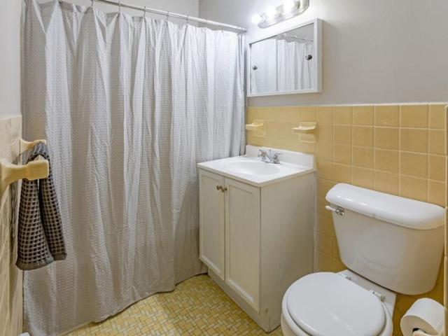 1 & Bedrooms Walking distance to McCarrons Lake! 1 Bedroom Apartment for Rent at 166 Mccarrons Blvd N, Roseville, MN 55113 Roseville