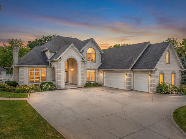 1 Bell Oak Lane