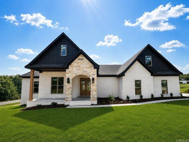 1 Bella View Dr, Greenbrier, AR 72058