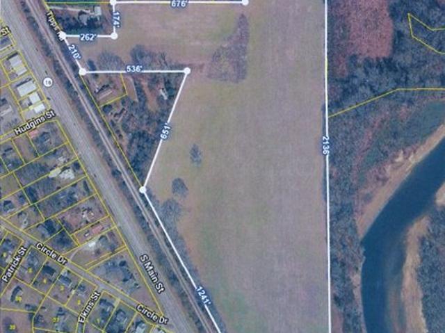 1 Beth Page Rd, Estill Springs, TN 37330