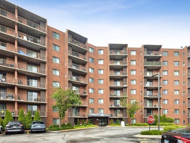 1 Bloomingdale Pl Apt 502, Bloomingdale, IL 60108