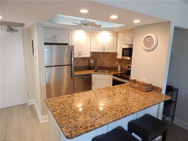 1 Bluebill Ave Apt 401, Naples, FL 34108