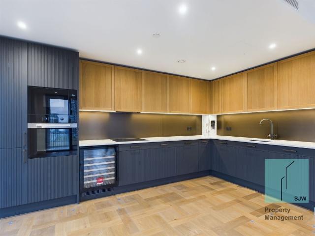 1 Boxwood Gardens, London E1W, 2 bed flat to rent, £3,750 pcm | PrimeLocation