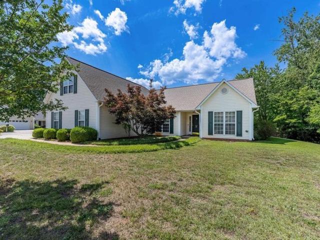 1 Boysenberry Dr, Taylors, SC 29687
