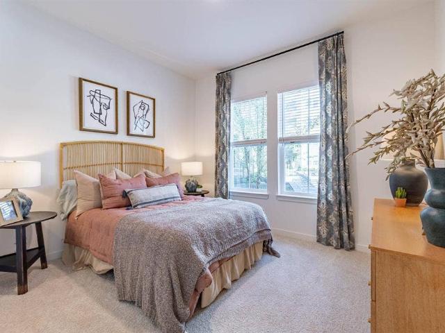 1 BR Available for Rent! 1,056 Sqft
